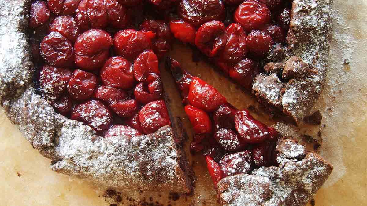 Шоколадная галета с вишней 🥩 Кулинарных Дел Мастер